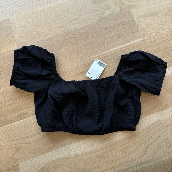 H&M | Tops | Hm Black Crop Top | Poshmark